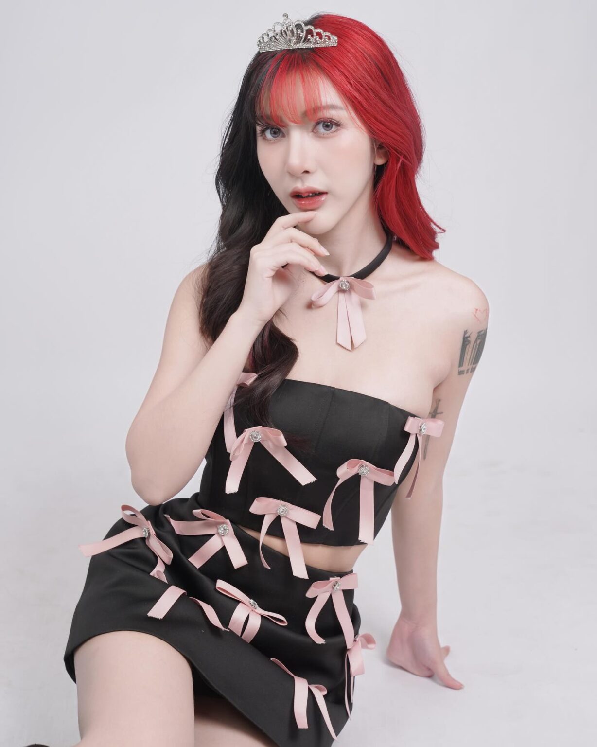 จี๊ดจ๊าด สาวฮอต ขวัญใจชาวเน็ต เน็ตไอดอลสุดแซ่บ