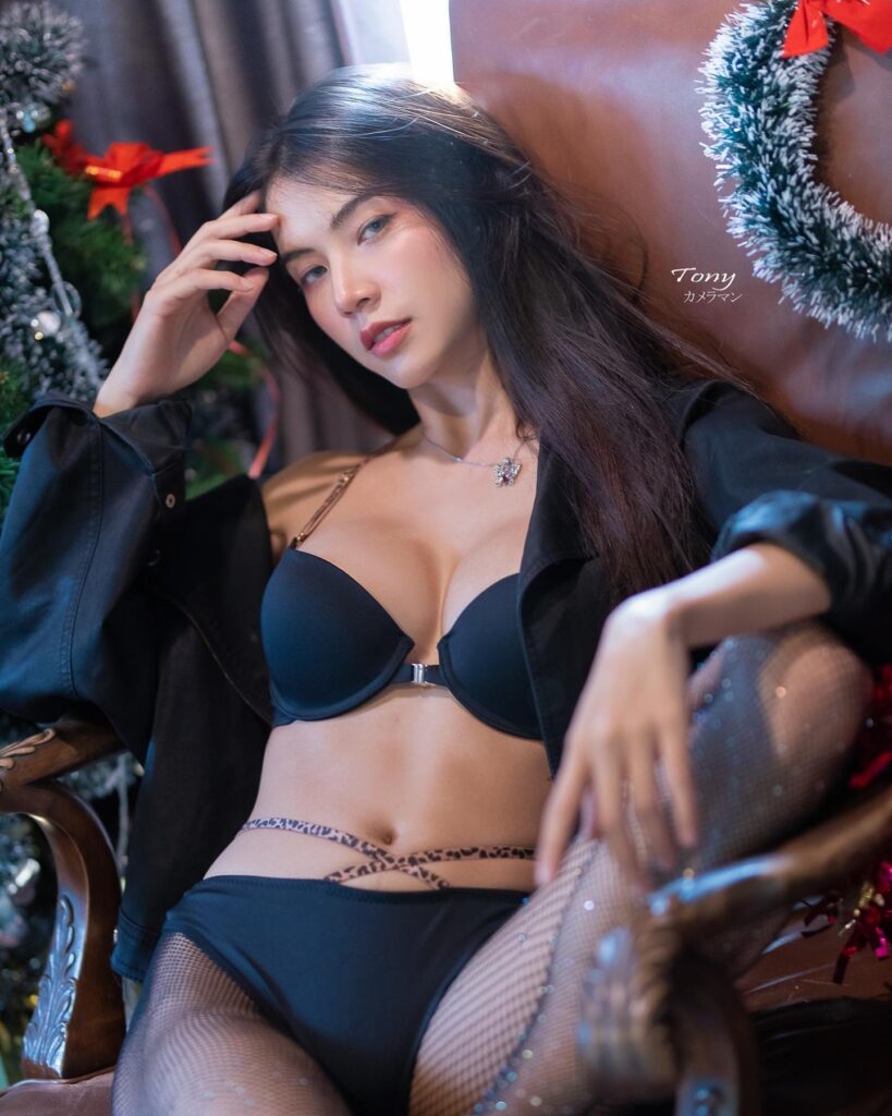 เหมยหลิน ก็มาดิคร้าบ ดาวเด่นรายการดัง สาวใต้หน้าคม หุ่นแซ่บ